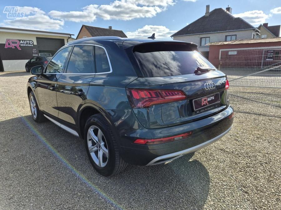 Grey Audi Q5 2017 in Vilnius, with an engine capacity of 2.00 L and mileage of 258 thousand km for 16900 €, photo 7 on AUTOMOTO.COM.LV