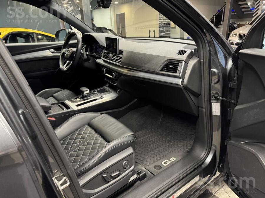 Grey Audi Q5 2018 in Riga, with an engine capacity of 2.00 L and mileage of 187 thousand km for 23990 €, photo 15 on AUTOMOTO.COM.LV