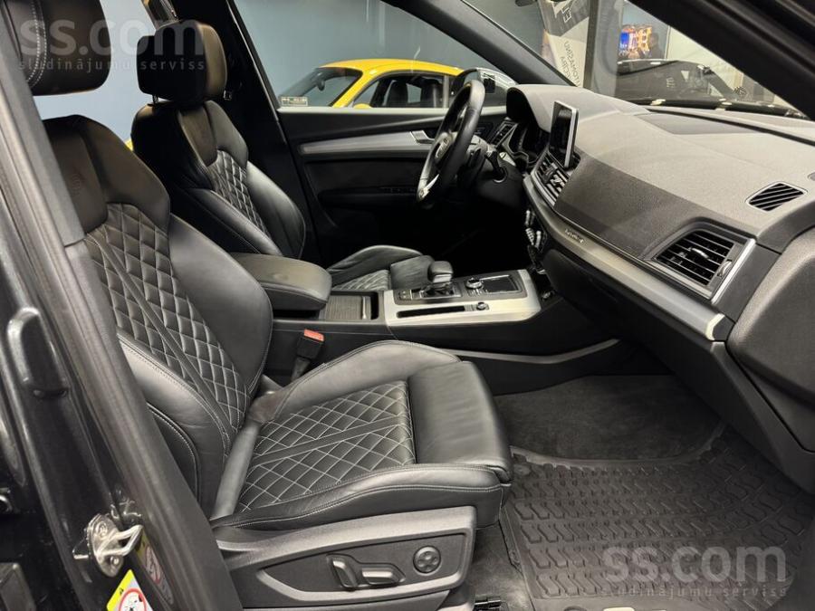 Grey Audi Q5 2018 in Riga, with an engine capacity of 2.00 L and mileage of 187 thousand km for 23990 €, photo 16 on AUTOMOTO.COM.LV