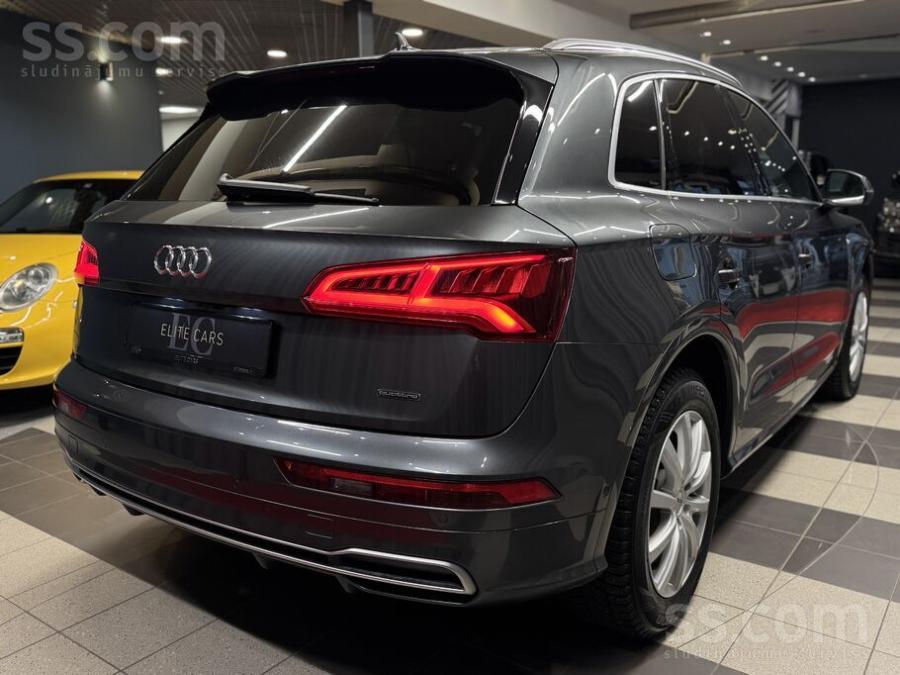 Grey Audi Q5 2018 in Riga, with an engine capacity of 2.00 L and mileage of 187 thousand km for 23990 €, photo 29 on AUTOMOTO.COM.LV