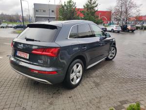Grey Audi Q5 2018 in Vilnius, with an engine capacity of 1.98 L and mileage of 101 thousand km for 23200 €, photo 5 on AUTOMOTO.COM.LV