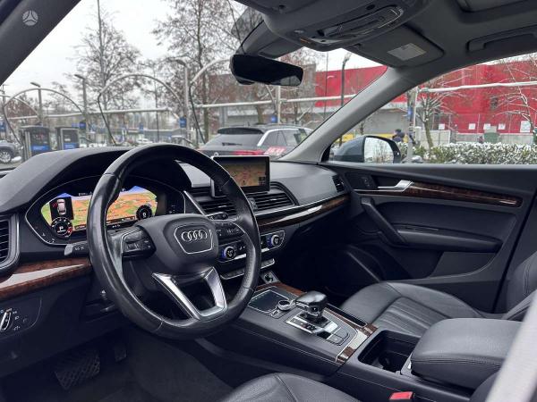 Grey Audi Q5 2018 in Vilnius, with an engine capacity of 1.98 L and mileage of 155 thousand km for 21500 €, photo 8 on AUTOMOTO.COM.LV