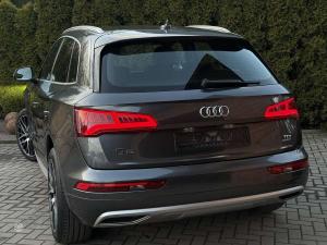 Pelēks Audi Q5 2018 Jonava, ar dzinēja tilpumu 1.97 L un nobraukumu 237 tūkst. km par 20950 €, foto 7 vietnē AUTOMOTO.COM.LV