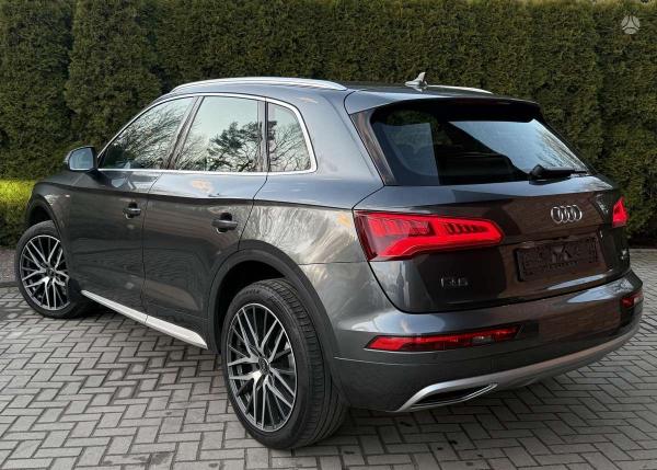 Pelēks Audi Q5 2018 Jonava, ar dzinēja tilpumu 1.97 L un nobraukumu 237 tūkst. km par 20950 €, foto 8 vietnē AUTOMOTO.COM.LV