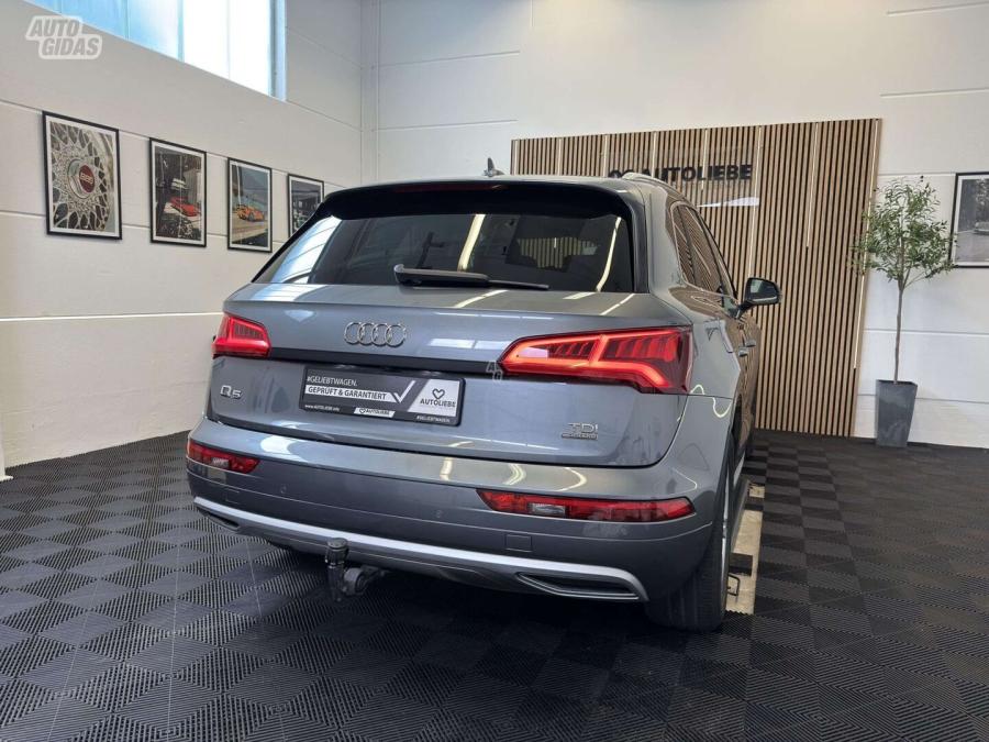 Pelēks Audi Q5 2018 Kauņa, ar dzinēja tilpumu 2.00 L un nobraukumu 81 tūkst. km par 31619 €, foto 4 vietnē AUTOMOTO.COM.LV