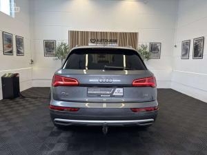 Pelēks Audi Q5 2018 Kauņa, ar dzinēja tilpumu 2.00 L un nobraukumu 81 tūkst. km par 31619 €, foto 6 vietnē AUTOMOTO.COM.LV