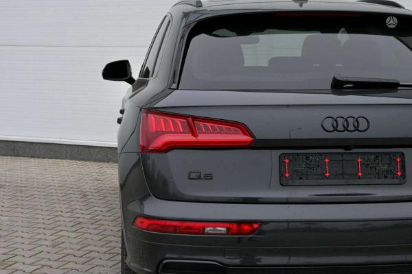Grey Audi Q5 2018 in Kretinga, with an engine capacity of 1.98 L and mileage of 63 thousand km for 25999 €, photo 9 on AUTOMOTO.COM.LV