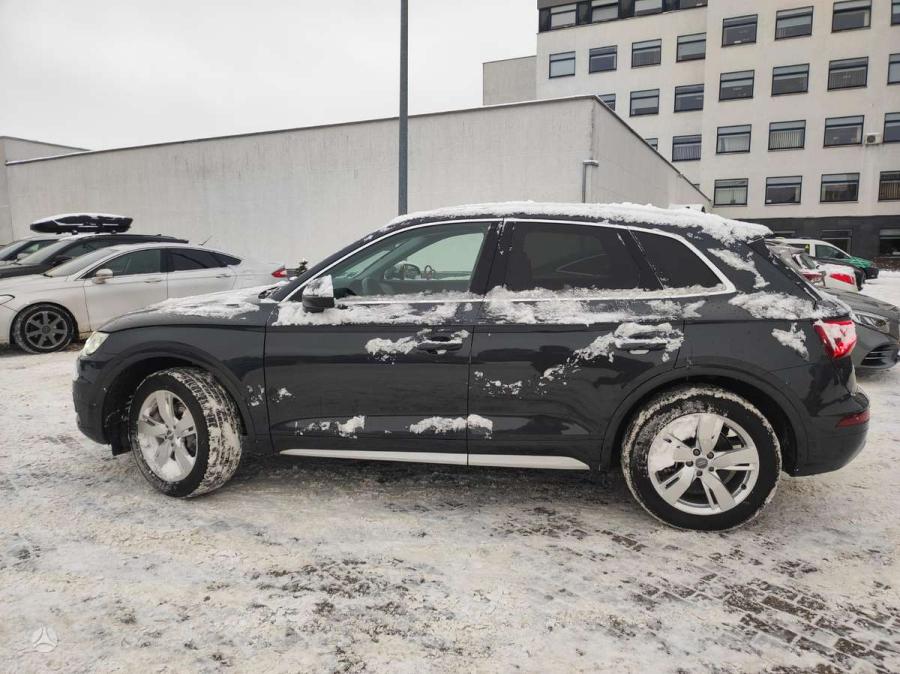 Pelēks Audi Q5 2018 Viļņa, ar dzinēja tilpumu 1.98 L un nobraukumu 101 tūkst. km par 24200 €, foto 8 vietnē AUTOMOTO.COM.LV
