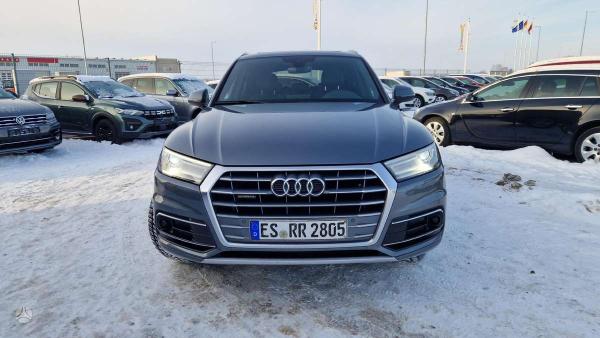 Grey Audi Q5 2018 in Marijampole, with an engine capacity of 1.97 L and mileage of 280 thousand km for 19700 €, photo 3 on AUTOMOTO.COM.LV
