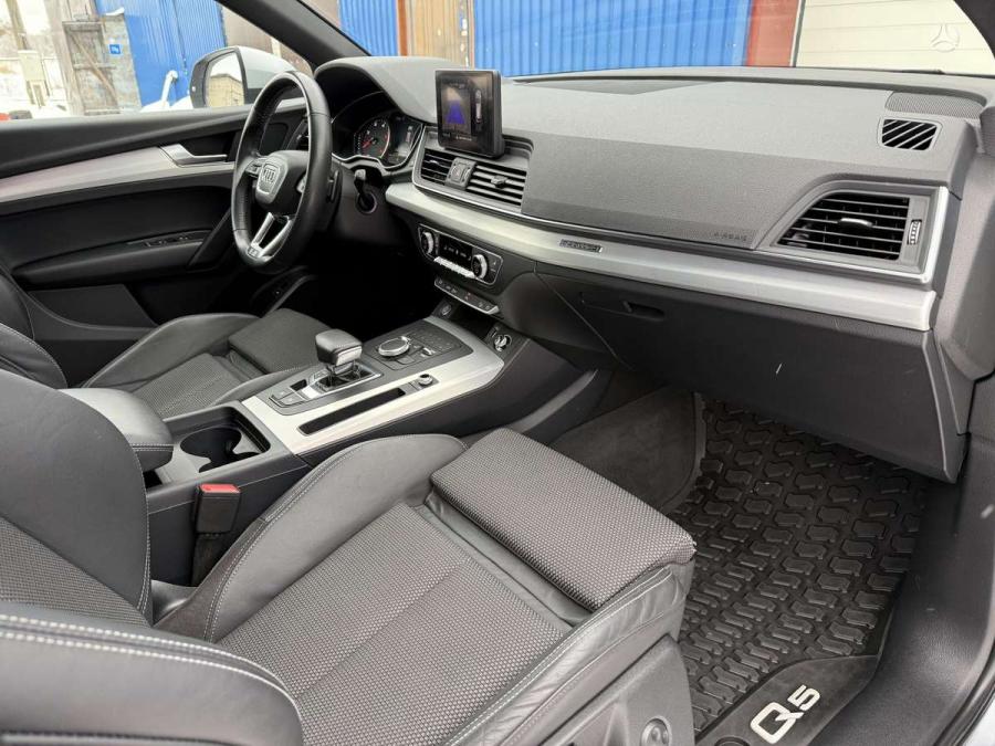 Pelēks Audi Q5 2018 Prienai, ar dzinēja tilpumu 2.00 L un nobraukumu 179 tūkst. km par 21250 €, foto 21 vietnē AUTOMOTO.COM.LV