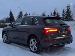 Grey Audi Q5 2018 in Utena, with an engine capacity of 1.97 L and mileage of 146 thousand km for 24700 €, photo 5 on AUTOMOTO.COM.LV