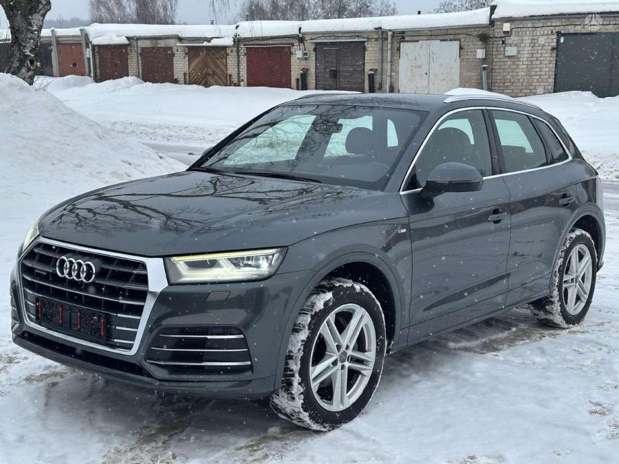 Pelēks Audi Q5 2018 Utena, ar dzinēja tilpumu 1.97 L un nobraukumu 146 tūkst. km par 24600 €, foto 2 vietnē AUTOMOTO.COM.LV