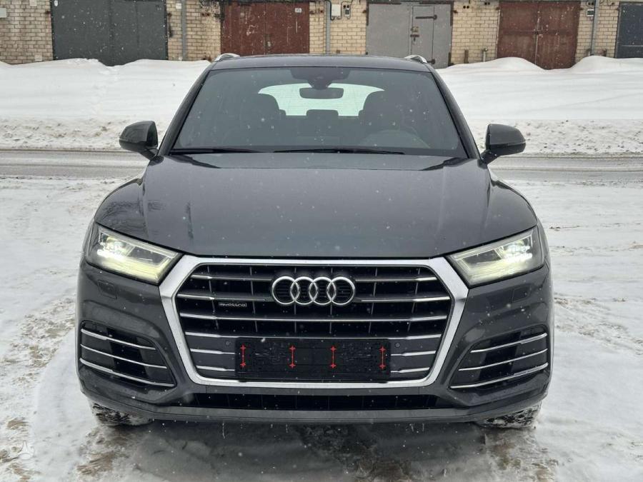 Pelēks Audi Q5 2018 Utena, ar dzinēja tilpumu 1.97 L un nobraukumu 146 tūkst. km par 24600 €, foto 3 vietnē AUTOMOTO.COM.LV
