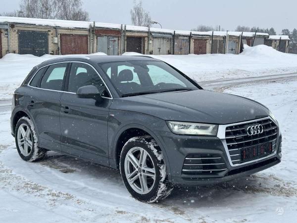 Grey Audi Q5 2018 in Utena, with an engine capacity of 1.97 L and mileage of 146 thousand km for 24600 €, photo 4 on AUTOMOTO.COM.LV