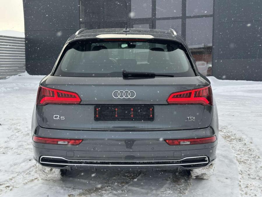 Pelēks Audi Q5 2018 Utena, ar dzinēja tilpumu 1.97 L un nobraukumu 146 tūkst. km par 24600 €, foto 7 vietnē AUTOMOTO.COM.LV