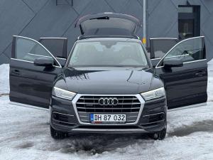 Grey Audi Q5 2018 in Jonava, with an engine capacity of 2.00 L and mileage of 204 thousand km for 20999 €, photo 17 on AUTOMOTO.COM.LV