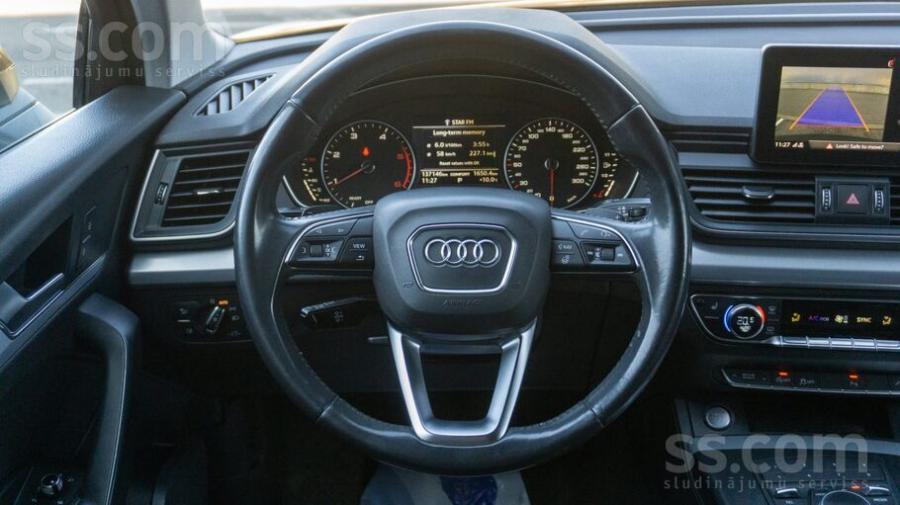 Pelēks Audi Q5 2018 Rīga, ar dzinēja tilpumu 2.00 L un nobraukumu 137 tūkst. km par 24690 €, foto 14 vietnē AUTOMOTO.COM.LV