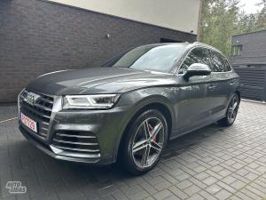 Grey Audi Q5 2018 in Vilnius, with an engine capacity of 3.00 L and mileage of 186 thousand km for 23500 €, photo 3 on AUTOMOTO.COM.LV