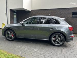 Grey Audi Q5 2018 in Vilnius, with an engine capacity of 3.00 L and mileage of 186 thousand km for 23500 €, photo 6 on AUTOMOTO.COM.LV