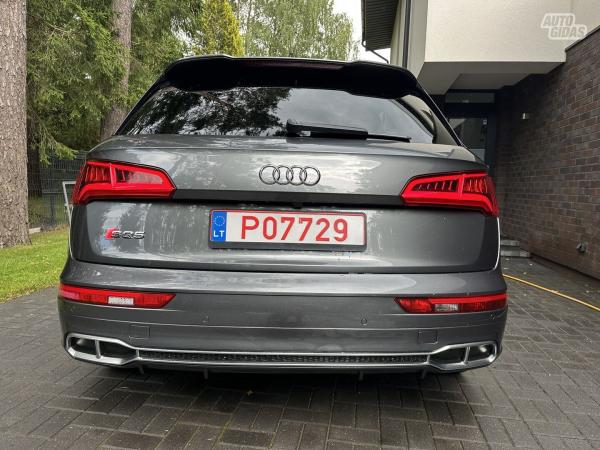 Grey Audi Q5 2018 in Vilnius, with an engine capacity of 3.00 L and mileage of 186 thousand km for 23500 €, photo 8 on AUTOMOTO.COM.LV