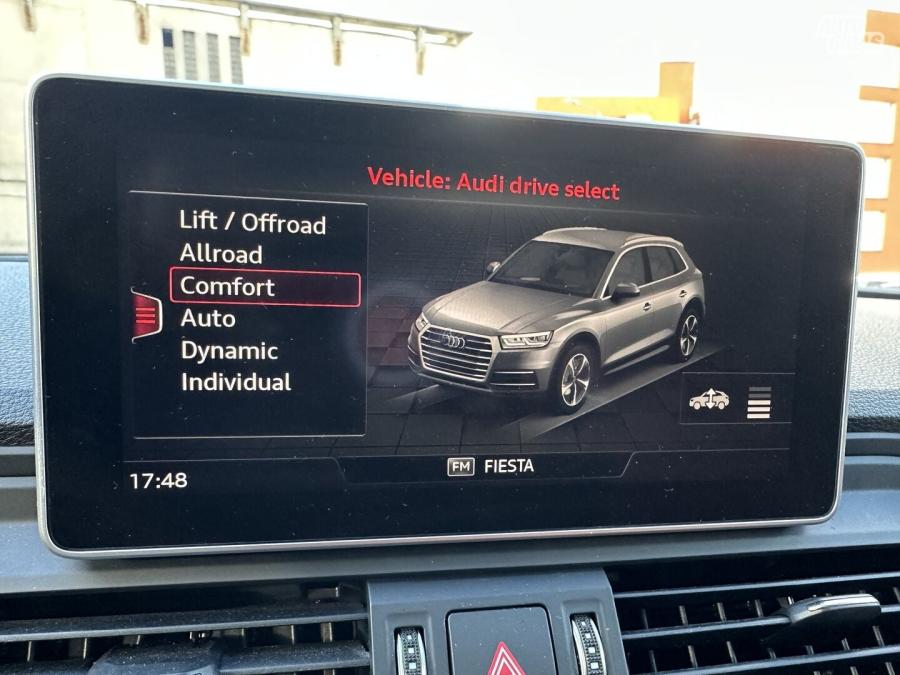 Grey Audi Q5 2018 in Vilnius, with an engine capacity of 3.00 L and mileage of 186 thousand km for 23500 €, photo 29 on AUTOMOTO.COM.LV