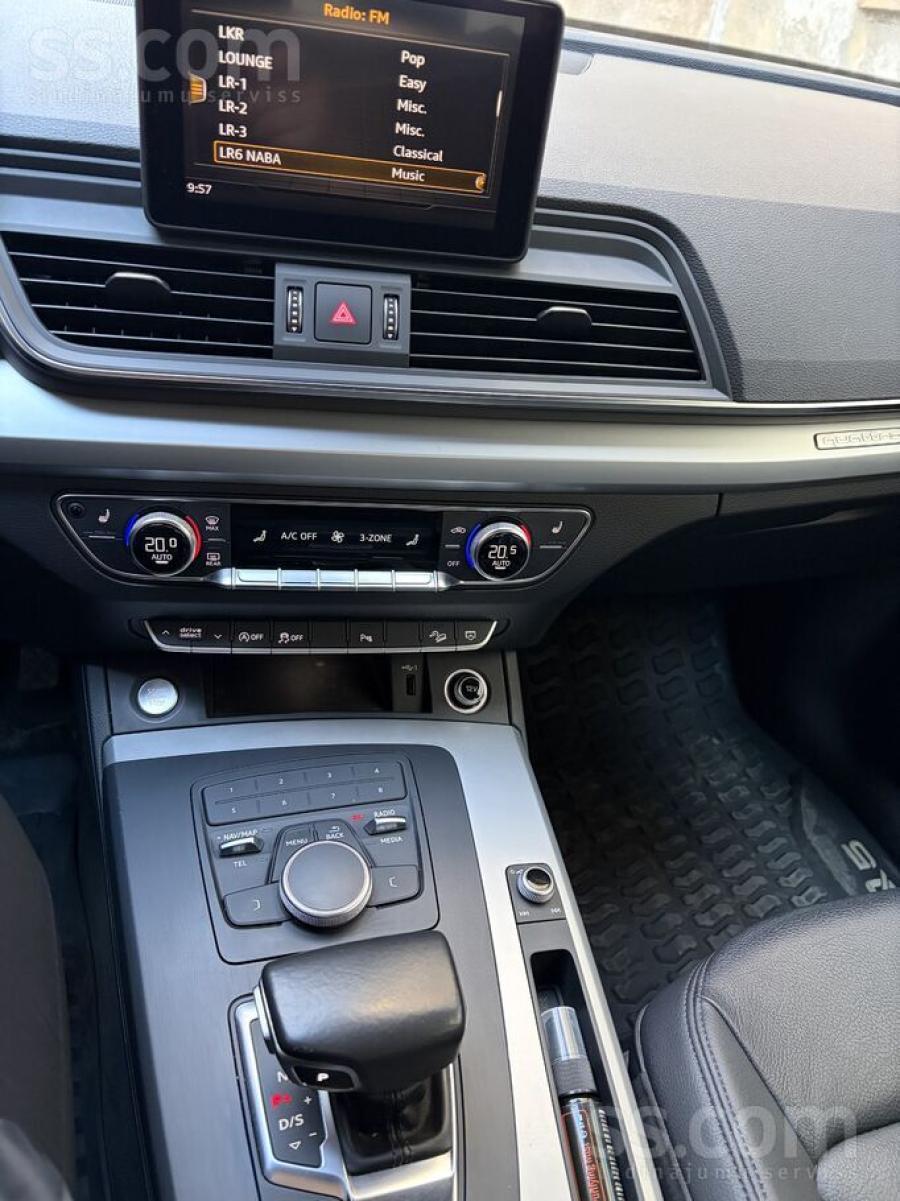 Grey Audi Q5 2018 in Riga, with an engine capacity of 2.00 L and mileage of 96 thousand km for 24000 €, photo 8 on AUTOMOTO.COM.LV