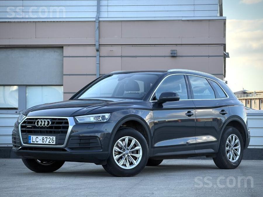 Grey Audi Q5 2018 in Riga, with an engine capacity of 2.00 L and mileage of 96 thousand km for 19500 €, photo 4 on AUTOMOTO.COM.LV