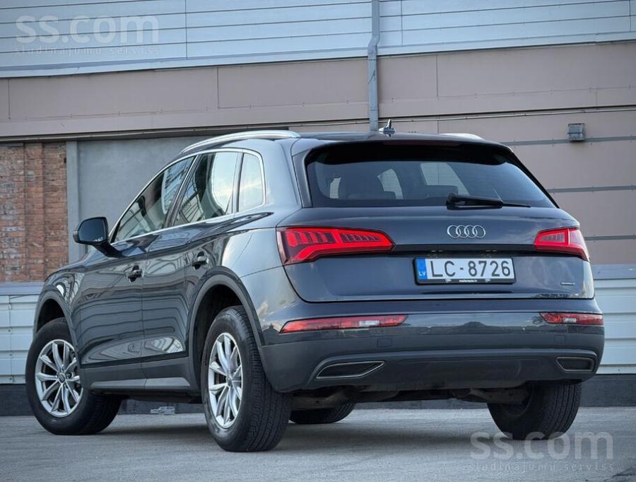 Grey Audi Q5 2018 in Riga, with an engine capacity of 2.00 L and mileage of 96 thousand km for 19500 €, photo 5 on AUTOMOTO.COM.LV