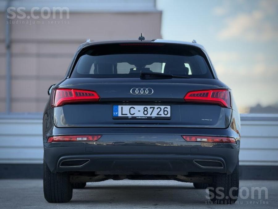 Grey Audi Q5 2018 in Riga, with an engine capacity of 2.00 L and mileage of 96 thousand km for 19500 €, photo 7 on AUTOMOTO.COM.LV