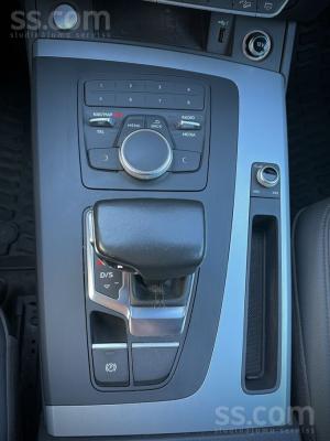 Grey Audi Q5 2018 in Riga, with an engine capacity of 2.00 L and mileage of 96 thousand km for 19500 €, photo 24 on AUTOMOTO.COM.LV