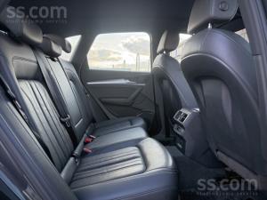 Grey Audi Q5 2018 in Riga, with an engine capacity of 2.00 L and mileage of 96 thousand km for 19500 €, photo 32 on AUTOMOTO.COM.LV
