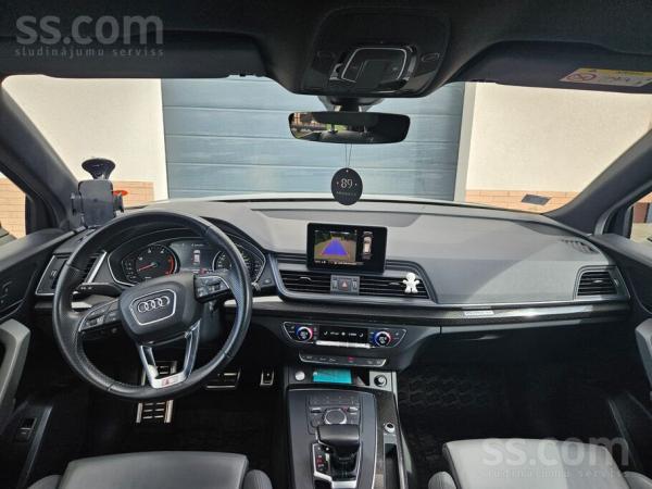 Grey Audi Q5 2018 in Valmiera, with an engine capacity of 3.00 L and mileage of 120 thousand km for 27900 €, photo 7 on AUTOMOTO.COM.LV