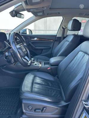 Grey Audi Q5 2018 in Vilnius, with an engine capacity of 1.98 L and mileage of 155 thousand km for 19990 €, photo 15 on AUTOMOTO.COM.LV