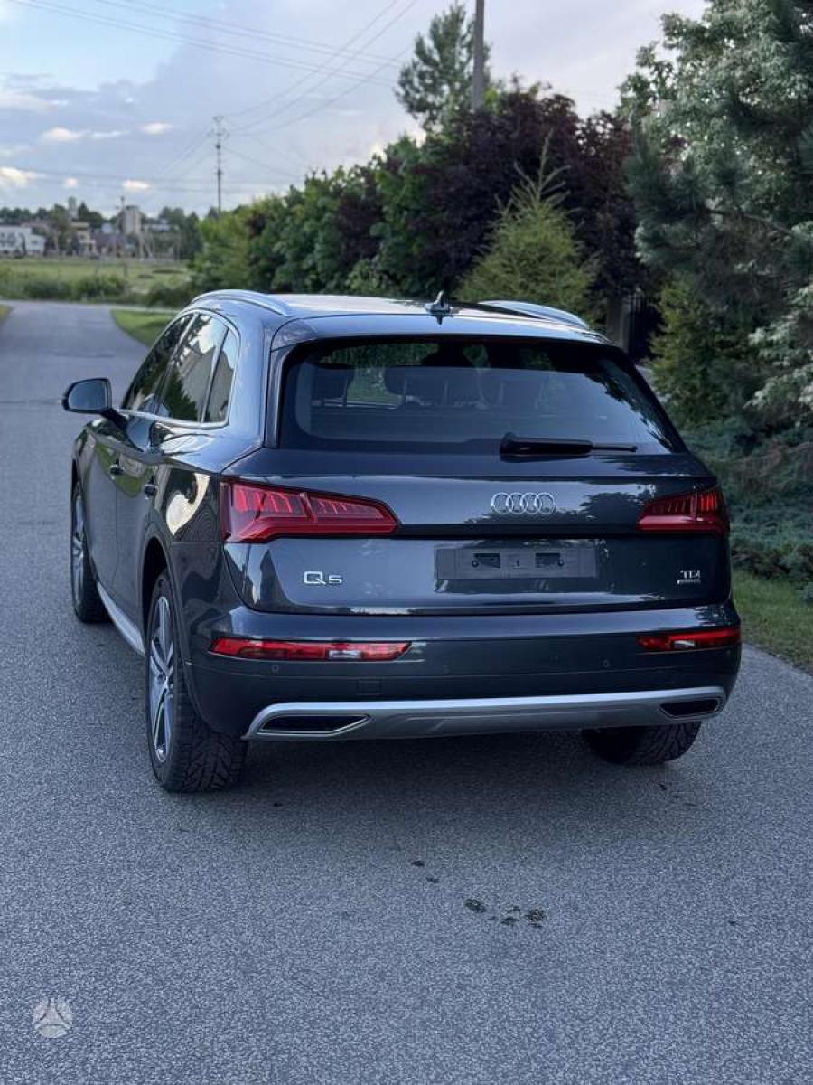 Pelēks Audi Q5 2018 Šalčininkai, ar dzinēja tilpumu 2.00 L un nobraukumu 188 tūkst. km par 12950 €, foto 7 vietnē AUTOMOTO.COM.LV