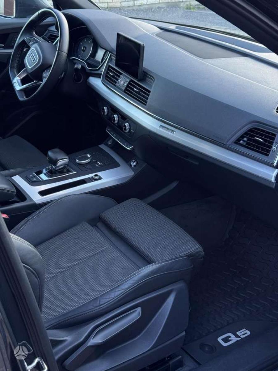 Pelēks Audi Q5 2018 Šalčininkai, ar dzinēja tilpumu 2.00 L un nobraukumu 188 tūkst. km par 12950 €, foto 10 vietnē AUTOMOTO.COM.LV