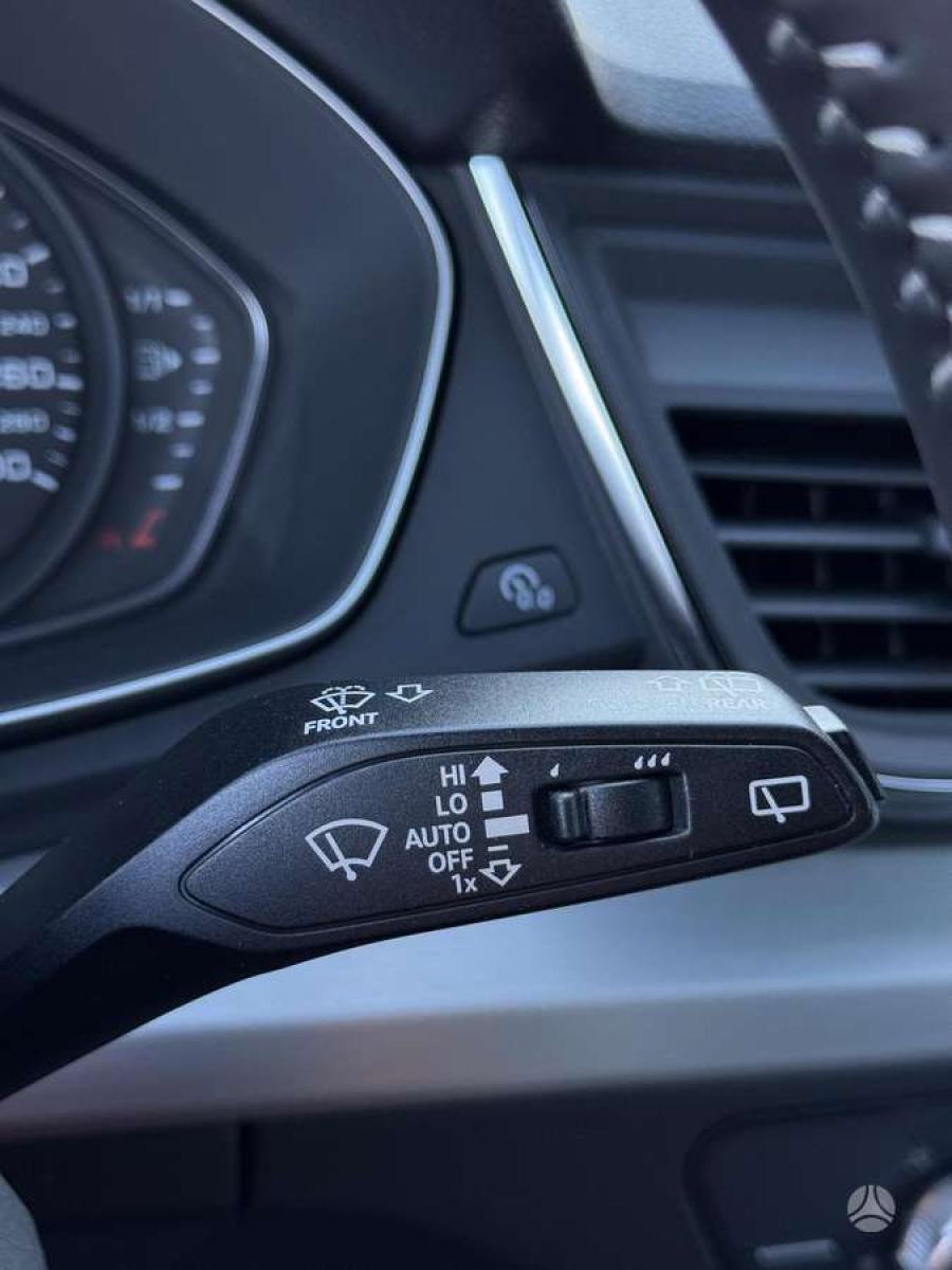 Pelēks Audi Q5 2018 Šalčininkai, ar dzinēja tilpumu 2.00 L un nobraukumu 188 tūkst. km par 12950 €, foto 25 vietnē AUTOMOTO.COM.LV