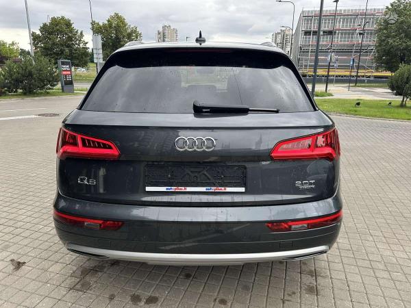 Серый Ауди Ку 5 2018 в Вильнюс, объемом двигателя 1.98 л и пробегом 277 тыс. км за 16990 €, фото 7 на AUTOMOTO.COM.LV