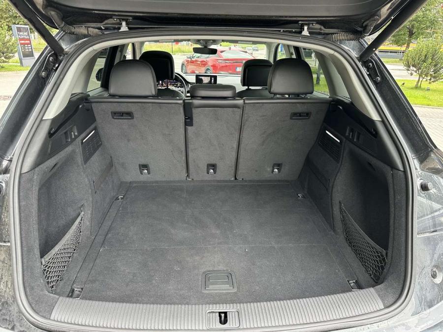 Серый Ауди Ку 5 2018 в Вильнюс, объемом двигателя 1.98 л и пробегом 277 тыс. км за 16990 €, фото 22 на AUTOMOTO.COM.LV