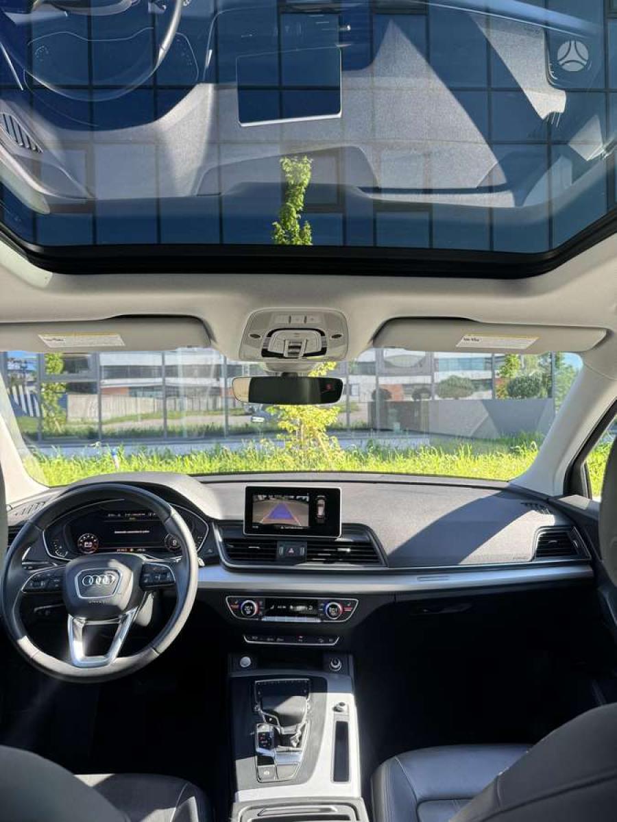 Grey Audi Q5 2018 in Panevezys, with an engine capacity of 1.98 L and mileage of 94 thousand km for 19900 €, photo 10 on AUTOMOTO.COM.LV