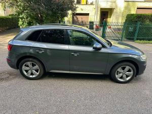 Grey Audi Q5 2018 in Vilnius, with an engine capacity of 1.98 L and mileage of 155 thousand km for 19990 €, photo 6 on AUTOMOTO.COM.LV