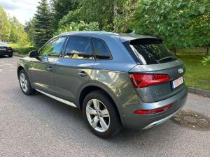 Grey Audi Q5 2018 in Vilnius, with an engine capacity of 1.98 L and mileage of 155 thousand km for 19990 €, photo 8 on AUTOMOTO.COM.LV
