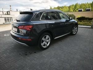 Grey Audi Q5 2018 in Vilnius, with an engine capacity of 1.98 L and mileage of 101 thousand km for 20700 €, photo 6 on AUTOMOTO.COM.LV