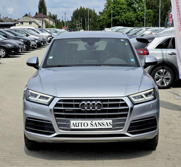 Grey Audi Q5 2018 in Taurage, with an engine capacity of 2.00 L and mileage of 392 thousand km for 14900 €, photo 4 on AUTOMOTO.COM.LV