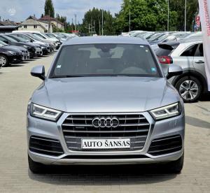 Grey Audi Q5 2018 in Taurage, with an engine capacity of 2.00 L and mileage of 392 thousand km for 14900 €, photo 5 on AUTOMOTO.COM.LV