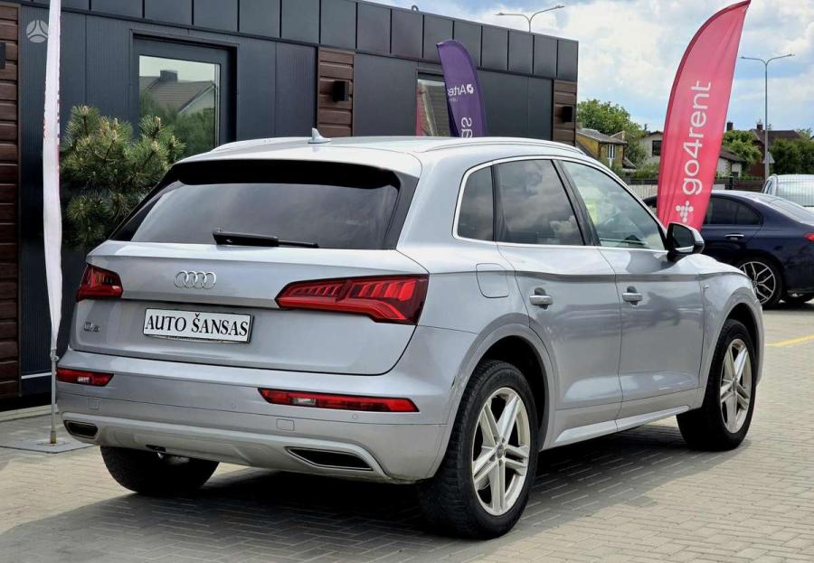 Grey Audi Q5 2018 in Taurage, with an engine capacity of 2.00 L and mileage of 392 thousand km for 14900 €, photo 9 on AUTOMOTO.COM.LV
