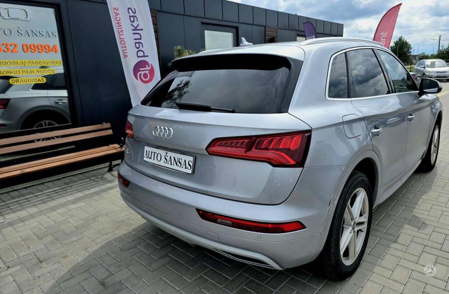 Grey Audi Q5 2018 in Taurage, with an engine capacity of 2.00 L and mileage of 392 thousand km for 14900 €, photo 13 on AUTOMOTO.COM.LV