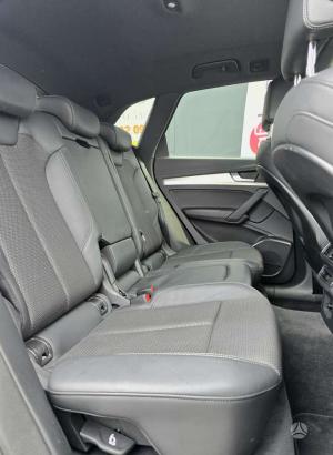 Grey Audi Q5 2018 in Taurage, with an engine capacity of 2.00 L and mileage of 392 thousand km for 14900 €, photo 25 on AUTOMOTO.COM.LV