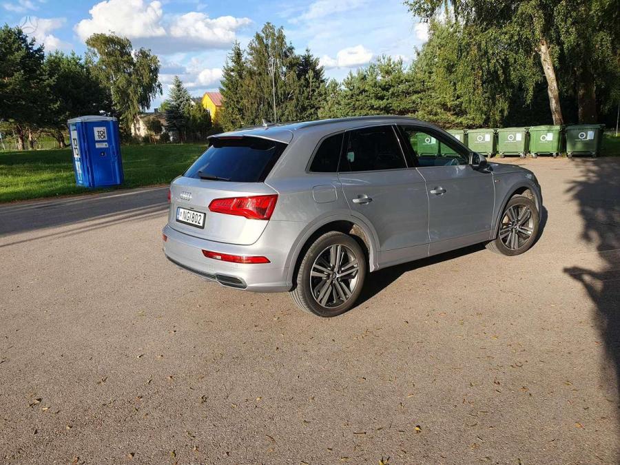 Grey Audi Q5 2018 in Kaunas, with an engine capacity of 1.98 L and mileage of 134 thousand km for 20800 €, photo 6 on AUTOMOTO.COM.LV