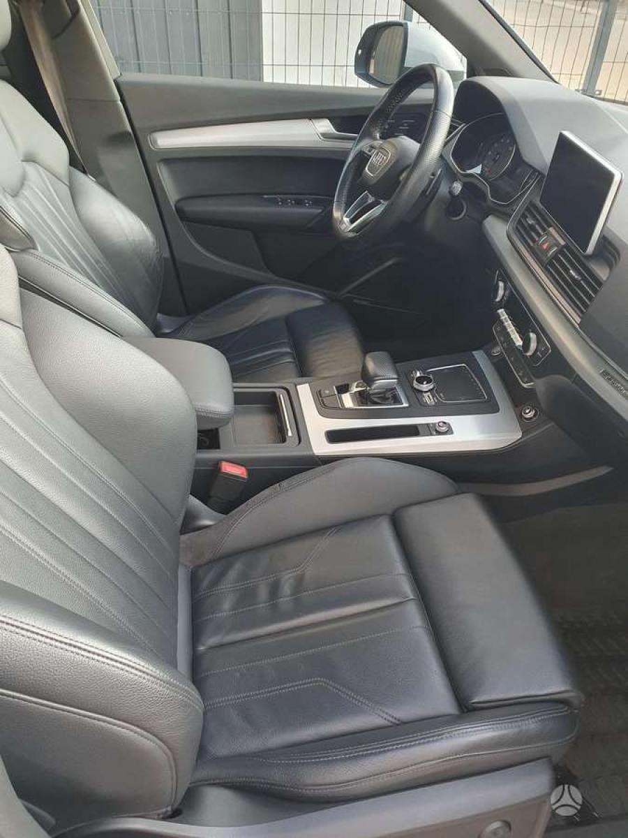 Grey Audi Q5 2018 in Kaunas, with an engine capacity of 1.98 L and mileage of 134 thousand km for 20800 €, photo 14 on AUTOMOTO.COM.LV