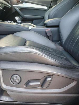 Grey Audi Q5 2018 in Kaunas, with an engine capacity of 1.98 L and mileage of 134 thousand km for 20800 €, photo 18 on AUTOMOTO.COM.LV